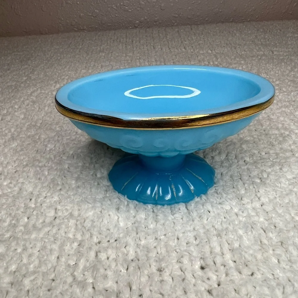 Avon | Accents | Vintage Avon Bristol Blue Opalescent Glass Vanity Set ...